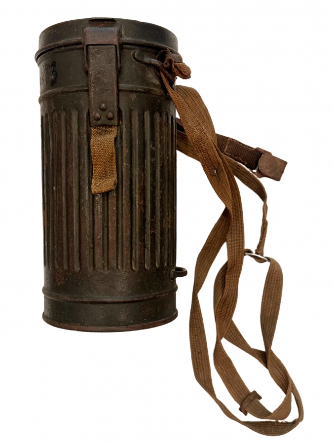 WW2 German M38 Gas Mask and Canister with Original Straps | World War I ...